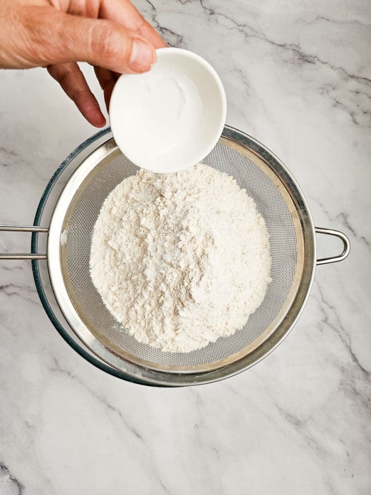 Vasilopita (Greek New Year's Cake) - mum's Greek recipes