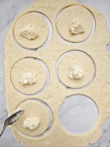 Mini Greek Cheese Pastries (Tiropitakia Kourou) - mum's Greek recipes