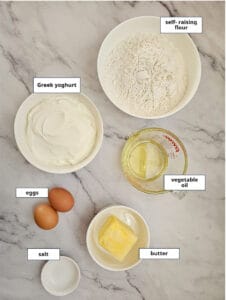Mini Greek Cheese Pastries (Tiropitakia Kourou) - mum's Greek recipes
