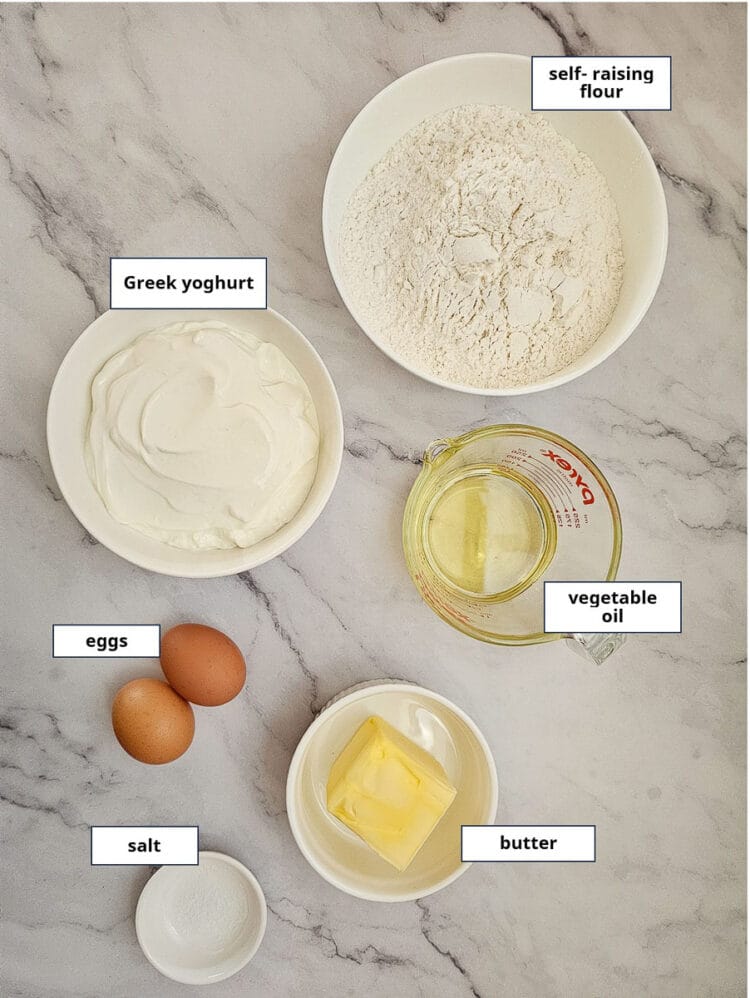 Mini Greek Cheese Pastries (Tiropitakia Kourou) - mum's Greek recipes