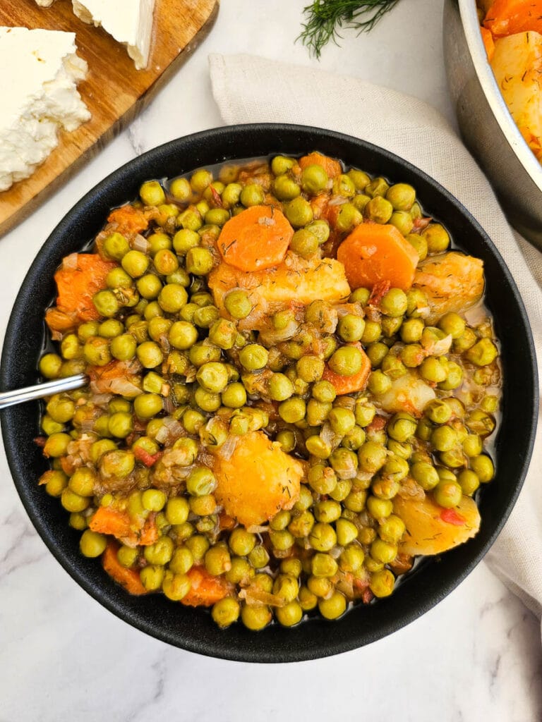 Arakas Latheros (Greek Peas with Potatoes and Carrots) - mum's Greek ...